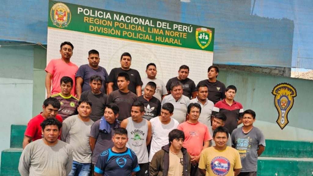 Delincuentes son detenidos tras robar pollos valorizados en 2 millones ...